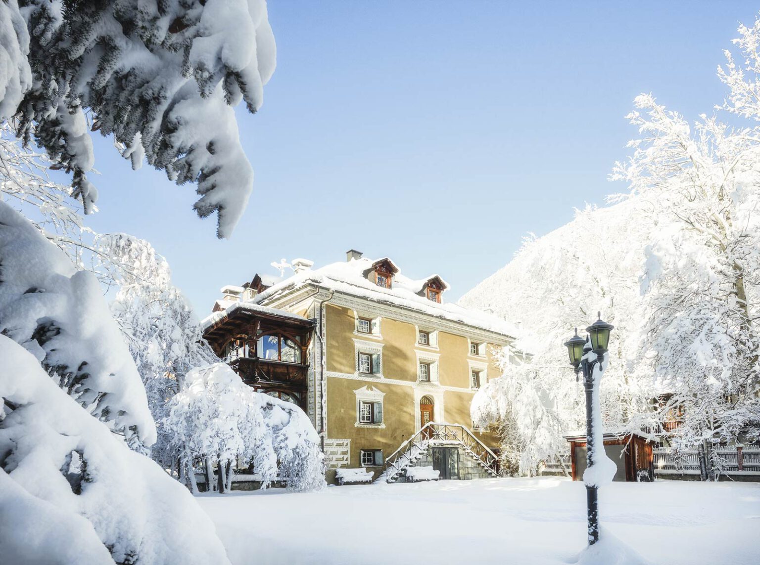 The best winter chalets & apartments › Pretty Hotels